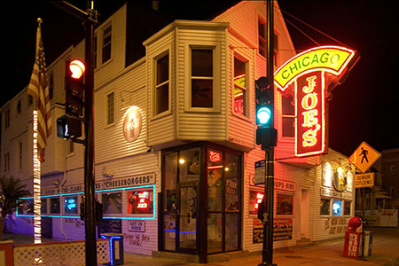 Loop North News - Chicago Joe’s hosts grand reopening